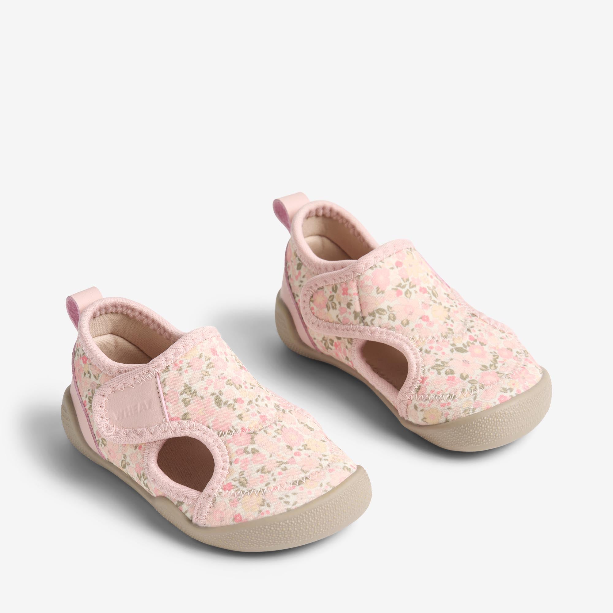 Beach Shoe Swirl - ivory flower meadow – Wheat.no